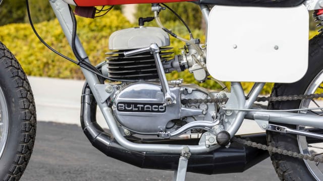 1972 Bultaco Astro at Las Vegas Motorcycles 2020 as G139 - Mecum Auctions