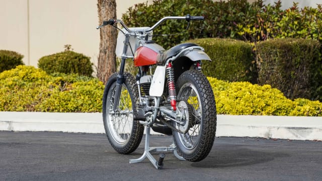 1972 Bultaco Astro at Las Vegas Motorcycles 2020 as G139 - Mecum Auctions