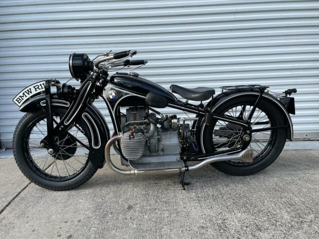 1931 BMW R11 at Las Vegas Motorcycles 2022 as F185.1 - Mecum Auctions