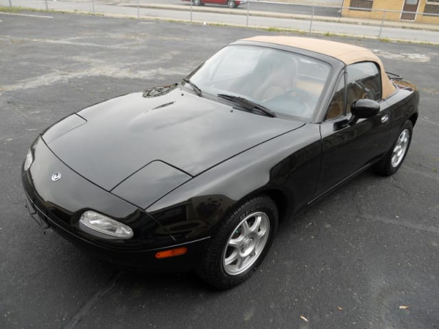 1994 Mazda Miata Convertible at Dana Mecum's 25th Original Spring ...