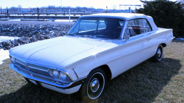 1962 Oldsmobile F85 Convertible at Indy 2016 as W162 - Mecum Auctions