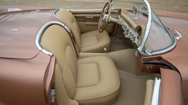 1955 Chevrolet Corvette Roadster at Indy 2019 as T171 - Mecum Auctions