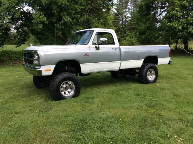 1989 Dodge Ram W250 Pickup at Indy 2020 as K173 - Mecum Auctions