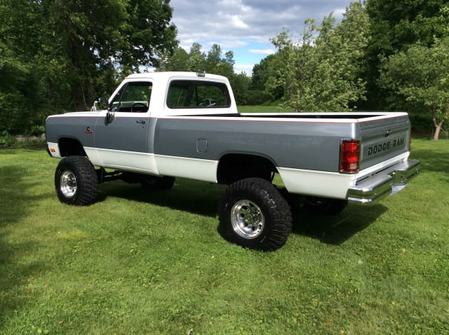 1989 Dodge Ram W250 Pickup at Indy 2020 as K173 - Mecum Auctions