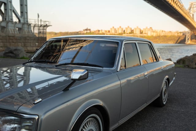 1995 Toyota Century VG45 at Indy 2021 as T28 - Mecum Auctions