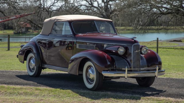 1939 LaSalle Series 50 Convertible Coupe at Indy 2022 as W54 - Mecum ...