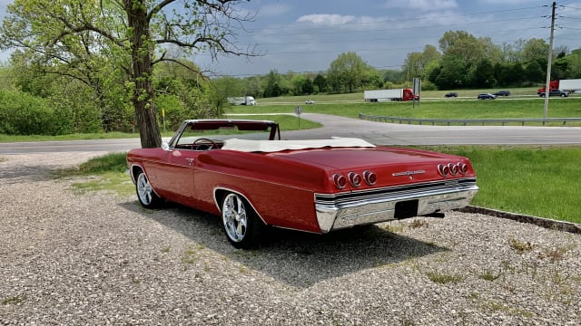 1965 Chevrolet Impala SS Convertible at Indy 2022 as K229.1 - Mecum Auctions