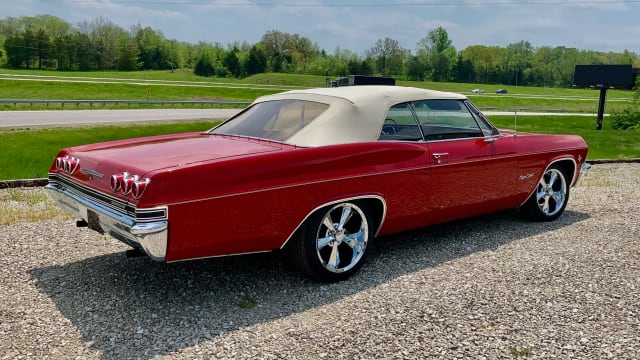 1965 Chevrolet Impala SS Convertible at Indy 2022 as K229.1 - Mecum Auctions