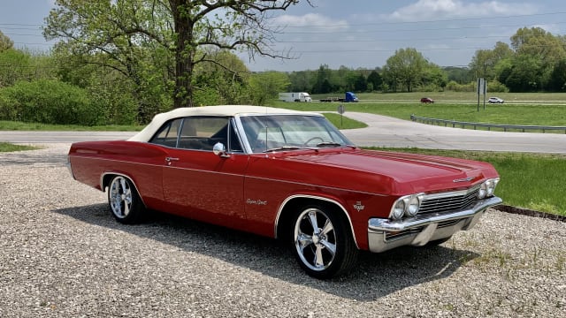 1965 Chevrolet Impala SS Convertible at Indy 2022 as K229.1 - Mecum Auctions