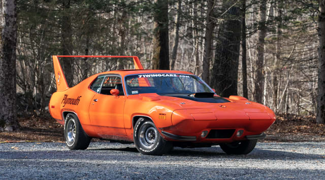 1971 Plymouth Road Runner Custom at Indy 2023 as T199 - Mecum Auctions