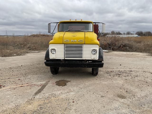 1964 GMC B4000 at Gone Farmin' Spring Classic 2023 as K82 - Mecum Auctions