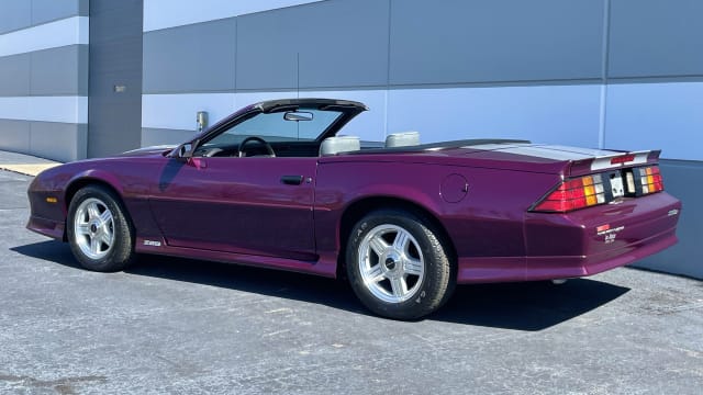 1992 Chevrolet Camaro Z28 Convertible at Indy 2023 as K140 - Mecum Auctions