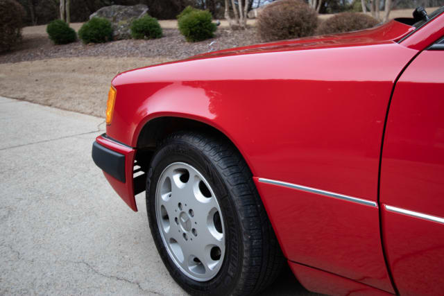 1993 Mercedes-Benz 300CE Cabriolet at Indy 2023 as W30 - Mecum Auctions