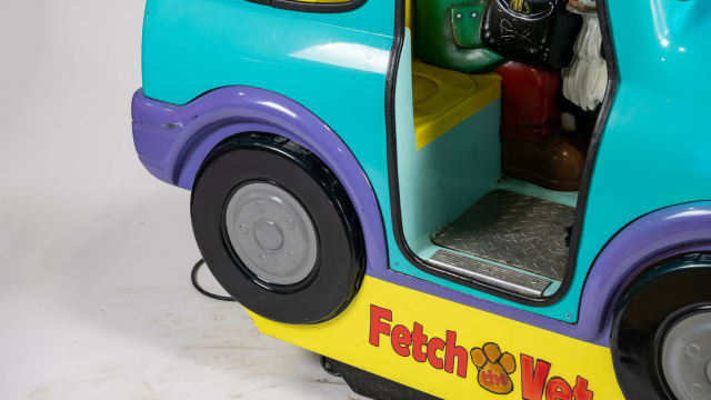 Fetch the Vet Kiddie Ride at Indy 2023 as M322 - Mecum Auctions