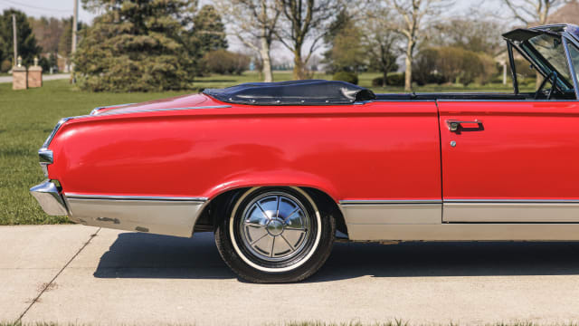 1966 Plymouth Valiant Signet Convertible at Indy 2023 as F236.1 - Mecum ...