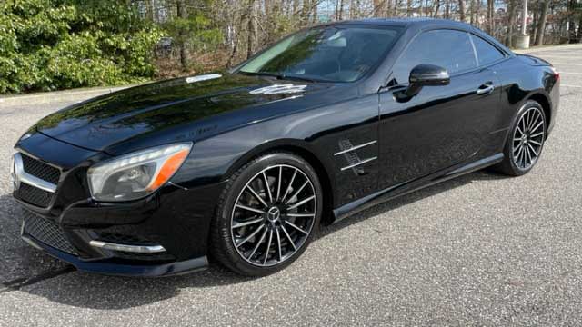2014 Mercedes-Benz SL550 Convertible at Indy 2023 as J192 - Mecum Auctions