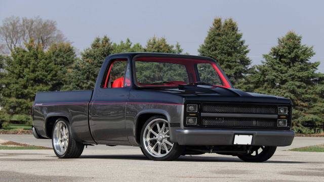 1981 Chevrolet C10 Pickup at Indy 2023 as K106.1 - Mecum Auctions