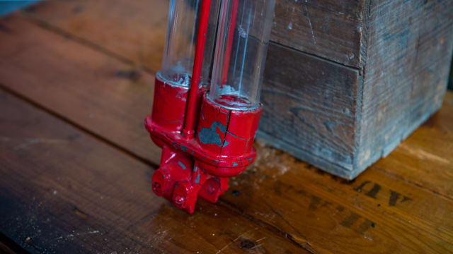 Texaco Lubester Glass Oil Display at The World’s Largest Road Art ...