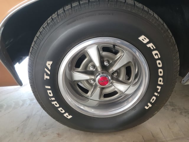 1972 Pontiac Grand Prix Model J at Tulsa 2023 as S17 - Mecum Auctions