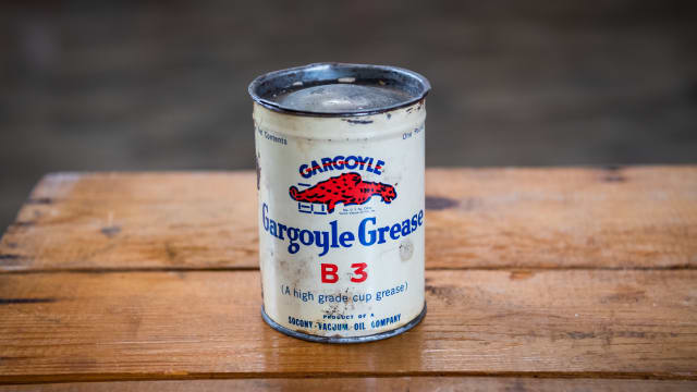 Gargoyle Grease 1-Lb. Grease Can at The World’s Largest Road Art ...