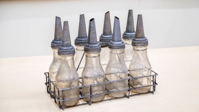 The Master Mfg. Co. Oil Bottle Rack at The World’s Largest Road Art ...