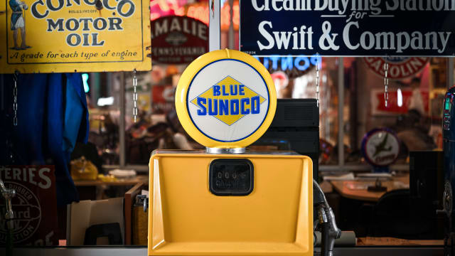 Bennett Blue Sunoco Gas Pump at The World’s Largest Road Art Auction ...