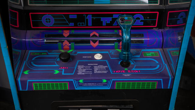 Discs of Tron Arcade Video Game at The World’s Largest Road Art Auction ...