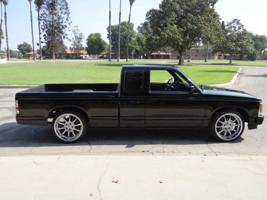 1990 Chevrolet S10 Pickup at Anaheim 2013 as T164 - Mecum Auctions