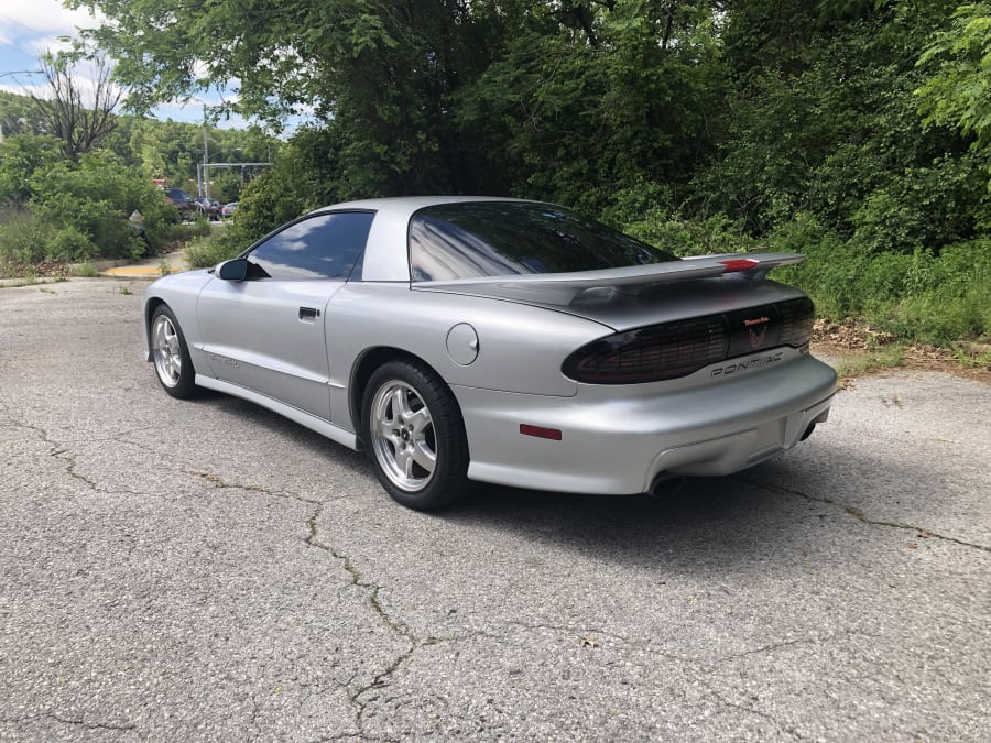1996 Pontiac Trans Am at Kansas City 2019 as T36 - Mecum Auctions