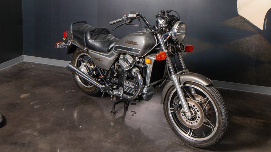 1983 Honda GL650 at Las Vegas Motorcycles 2020 as S33 - Mecum Auctions