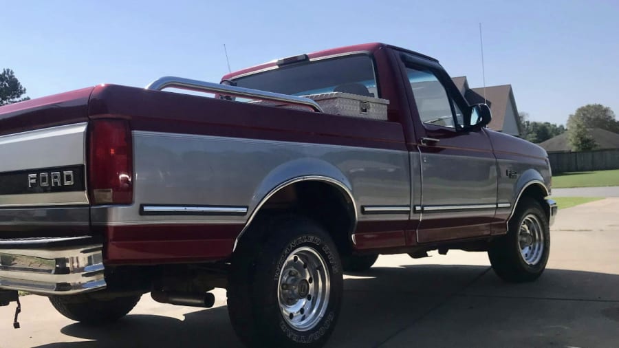 1995 Ford F150 Pickup at Dallas 2021 as W138 - Mecum Auctions