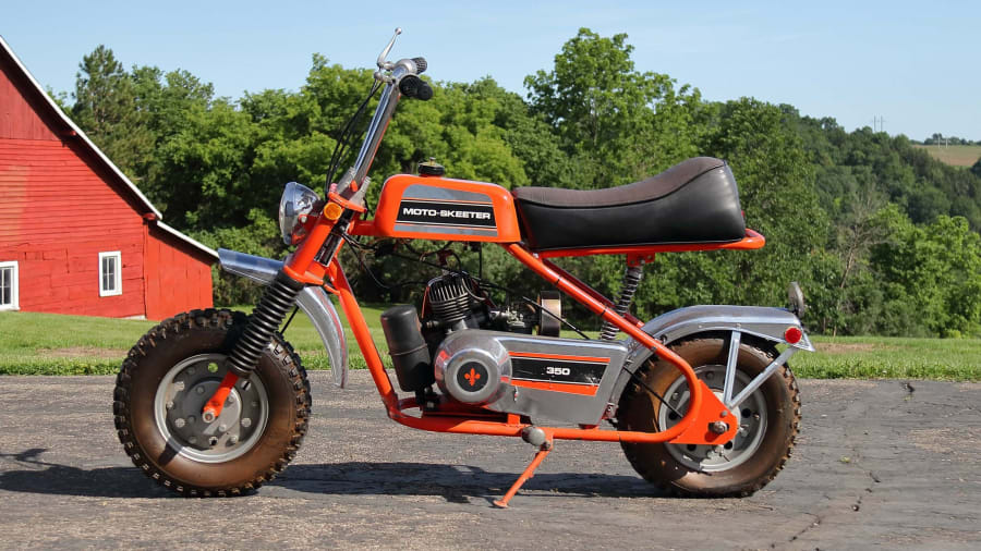 1972 Moto Skeeter Mini Bike at Elmer's Auto & Toy Museum Collection ...