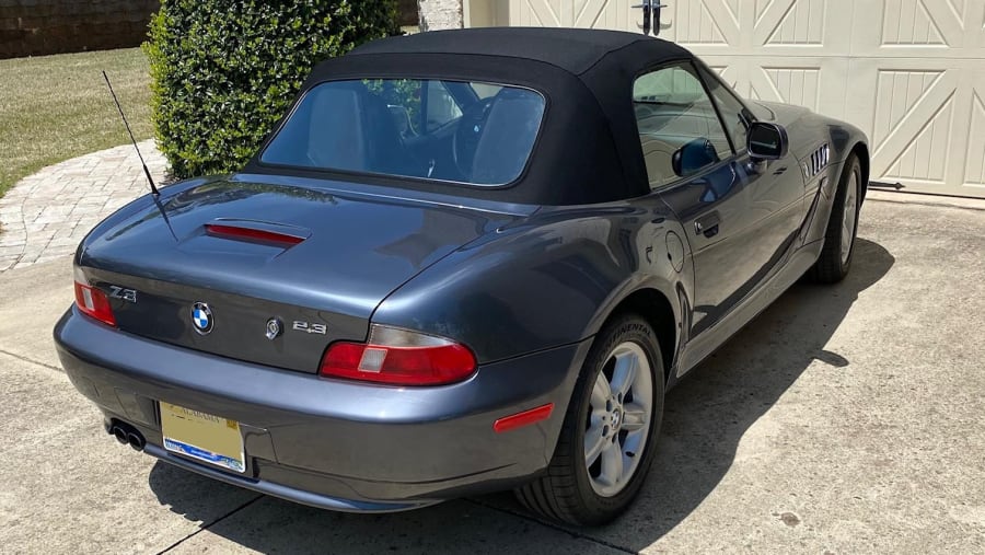 2000 BMW Z3 Roadster at Orlando 2022 as T18 - Mecum Auctions