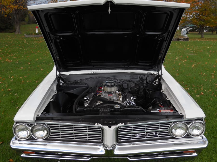 1964 Pontiac GTO Resto Mod at Kissimmee 2012 as T78 - Mecum Auctions