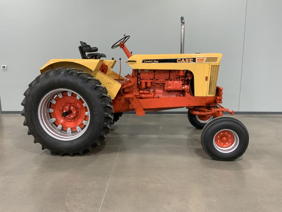 1966 Case 930 Comfort King at Gone Farmin' Spring Classic 2022 as F114 ...