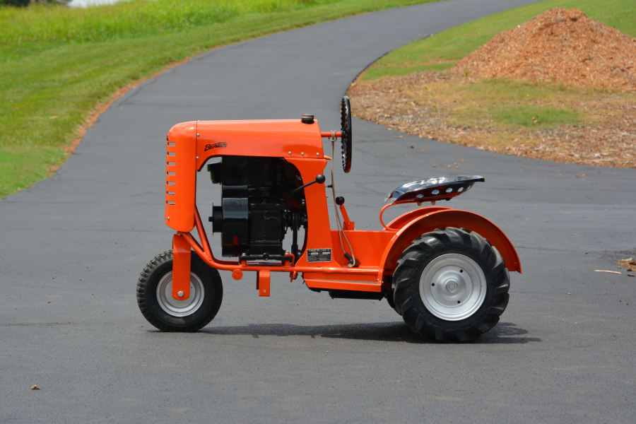 Bantam Garden Tractor at Gone Farmin' Harrisburg 2015 as G64 - Mecum ...