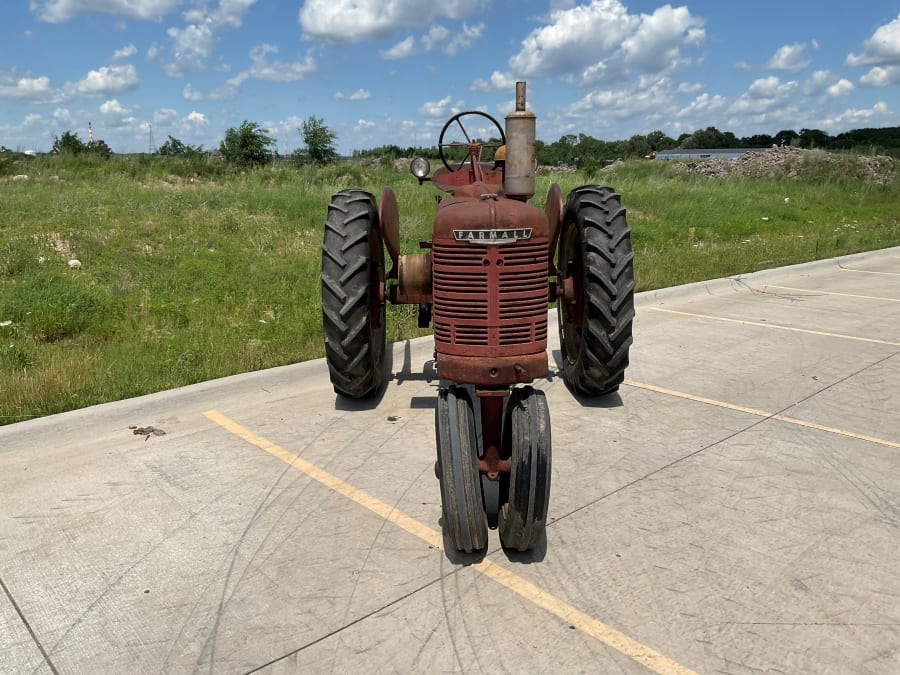 1940 Farmall H at Gone Farmin' Fall Premier 2022 as F11 - Mecum Auctions