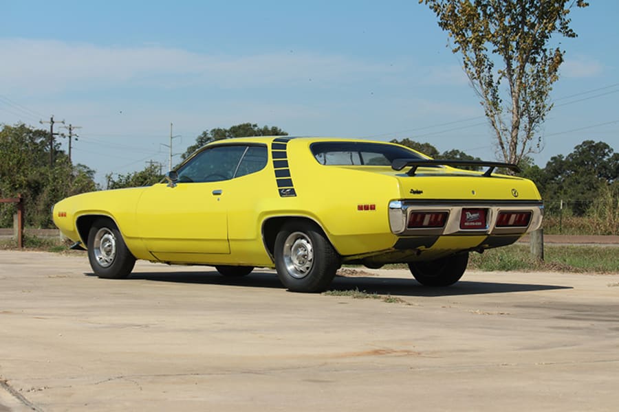 1971 Plymouth Road Runner at Houston 2016 as F165 - Mecum Auctions