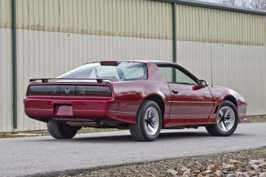 1986 Pontiac Trans Am at Kansas City Spring 2014 as F117 - Mecum Auctions