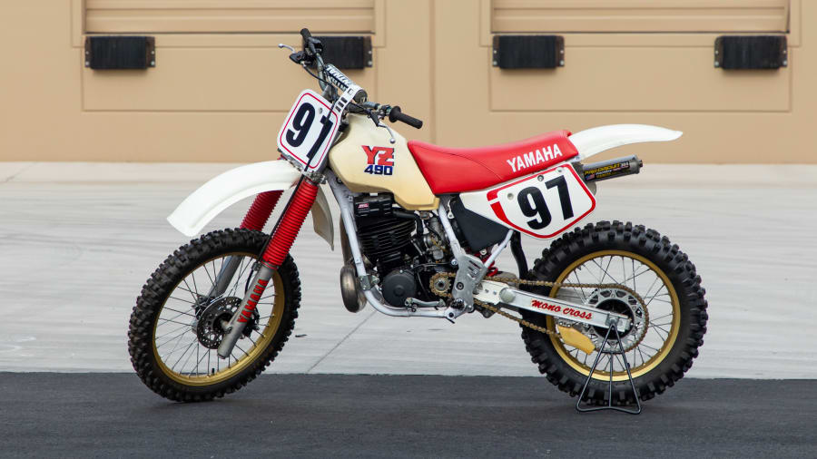 1985 Yamaha Yz490 at Las Vegas Motorcycles 2021 as W225 - Mecum Auctions