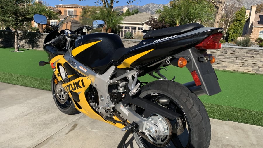 2002 Suzuki Gsx-R 600 at Las Vegas Motorcycles 2022 as T138 - Mecum Auctions