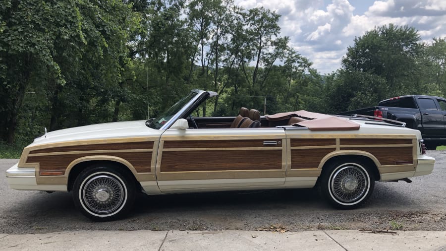 1984 Chrysler LeBaron Convertible at Harrisburg 2019 as W46 - Mecum ...