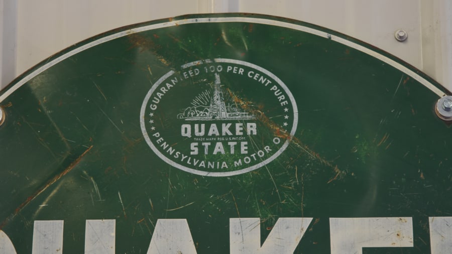 Quaker State Tombstone Style Sign 29x26 at Indy Road Art 2018 as B47 ...