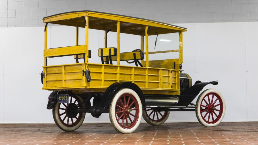 1915 Ford Model T Depot Hack at Indy 2017 as W54 - Mecum Auctions