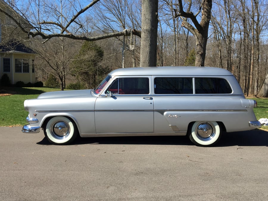1954 Ford Ranch Wagon at Indy 2018 as W182 - Mecum Auctions