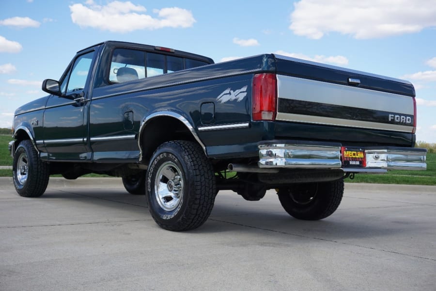1995 Ford F150 Pickup at Indy 2021 as K239.1 - Mecum Auctions