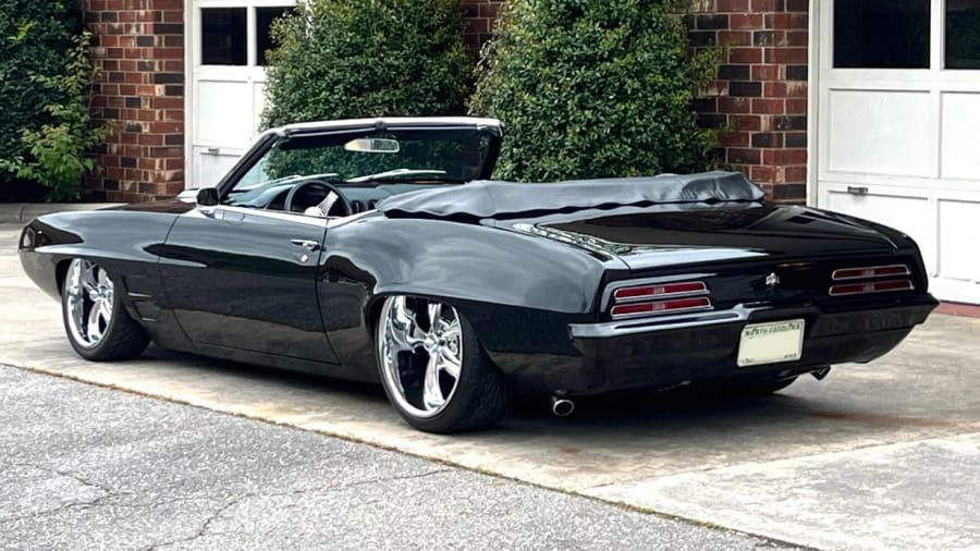 1969 Pontiac Firebird Custom at Indy 2022 as T82.1 - Mecum Auctions