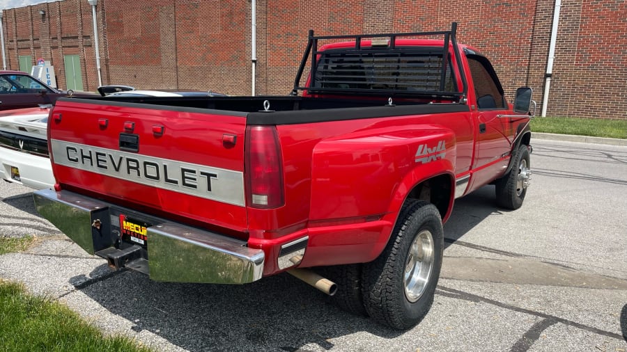 1991 Chevrolet C3500 Dually Pickup at Indy 2022 as G59 - Mecum Auctions