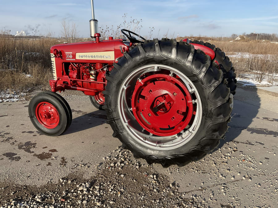 1958 International 350 Diesel High Utility at Gone Farmin' Spring ...