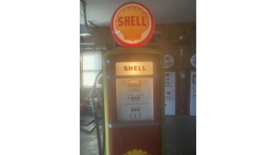 1950s-1960s Shell Gilbarco Model 96 Gas Pump at Indy 2023 as M259 ...